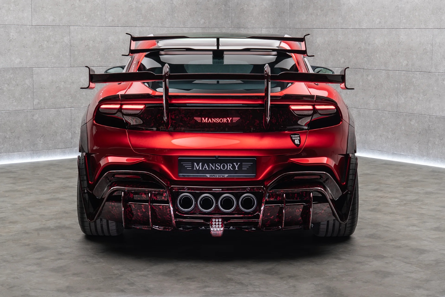 Mansory Pugnator Tricolore: uma versão radical do Ferrari Purosangue ...