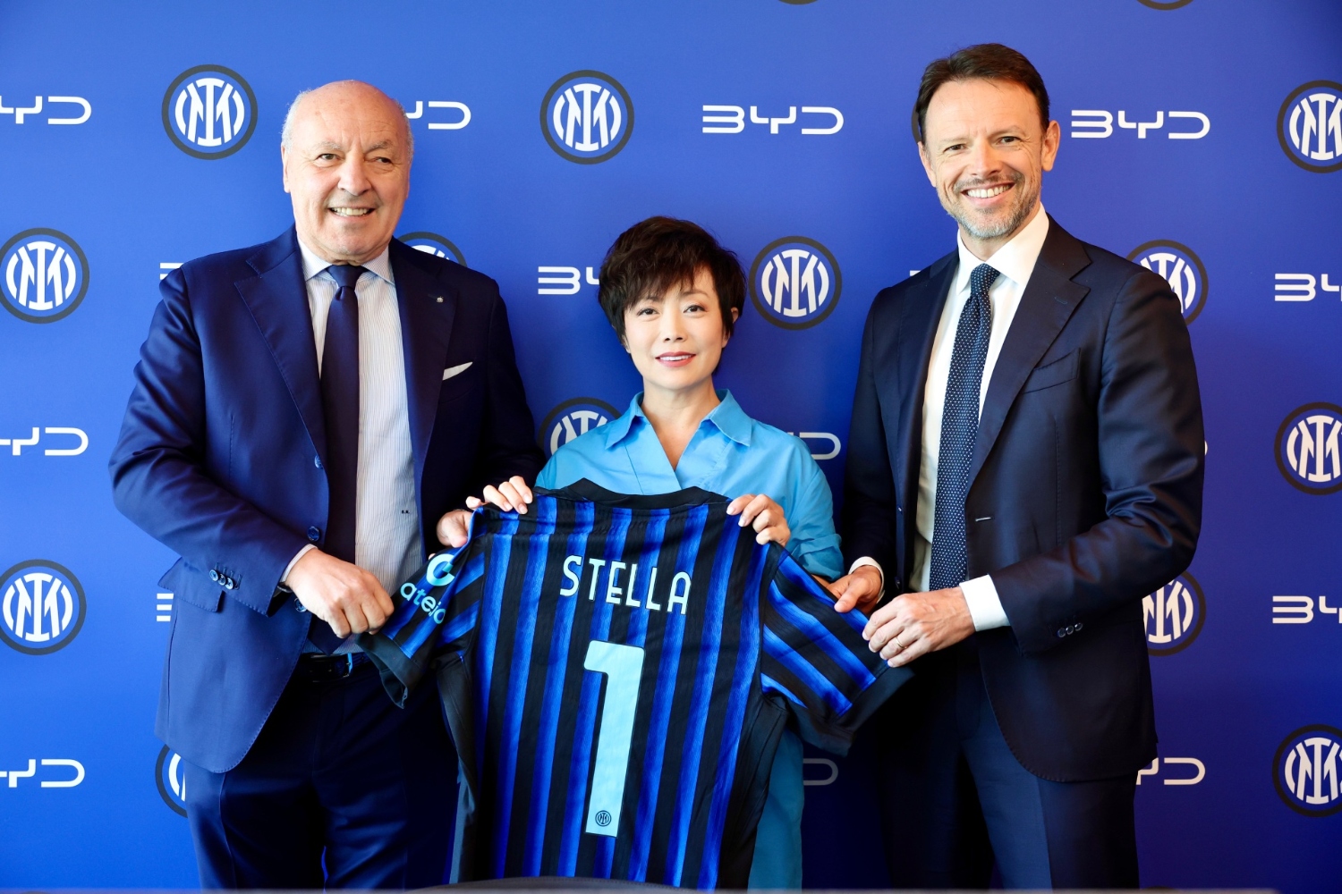 Le stelle dell'Inter Milan riceveranno veicoli elettrici da BYD. - AutoGear