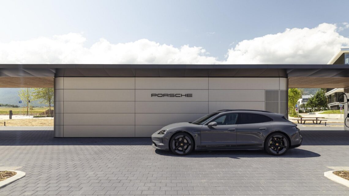 Porsche opens its first "Charging Lounge" in Switzerland.