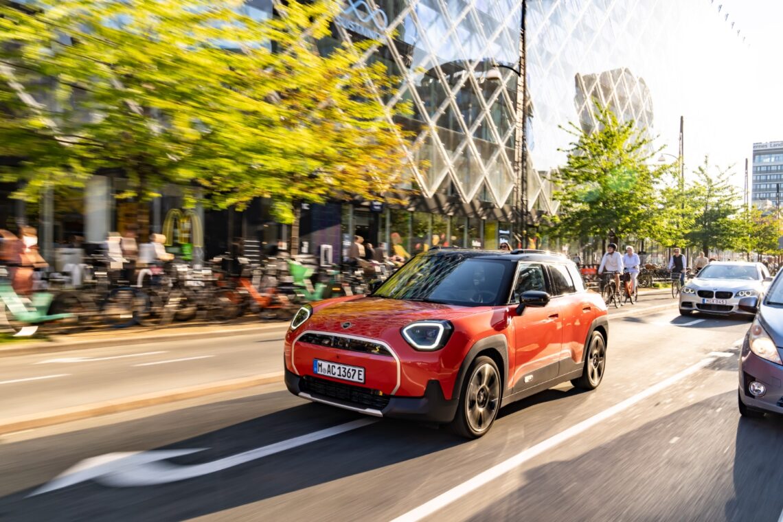 Mini ready to present two new 'showcars' at the Munich Motor Show.
