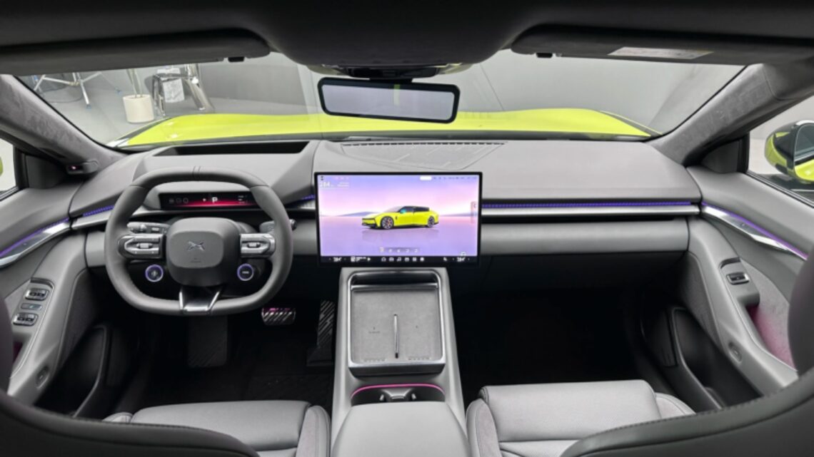 Die neue Generation des XPeng P7 hat nun einen Termin für ihre Präsentation in Europa. - AutoGear