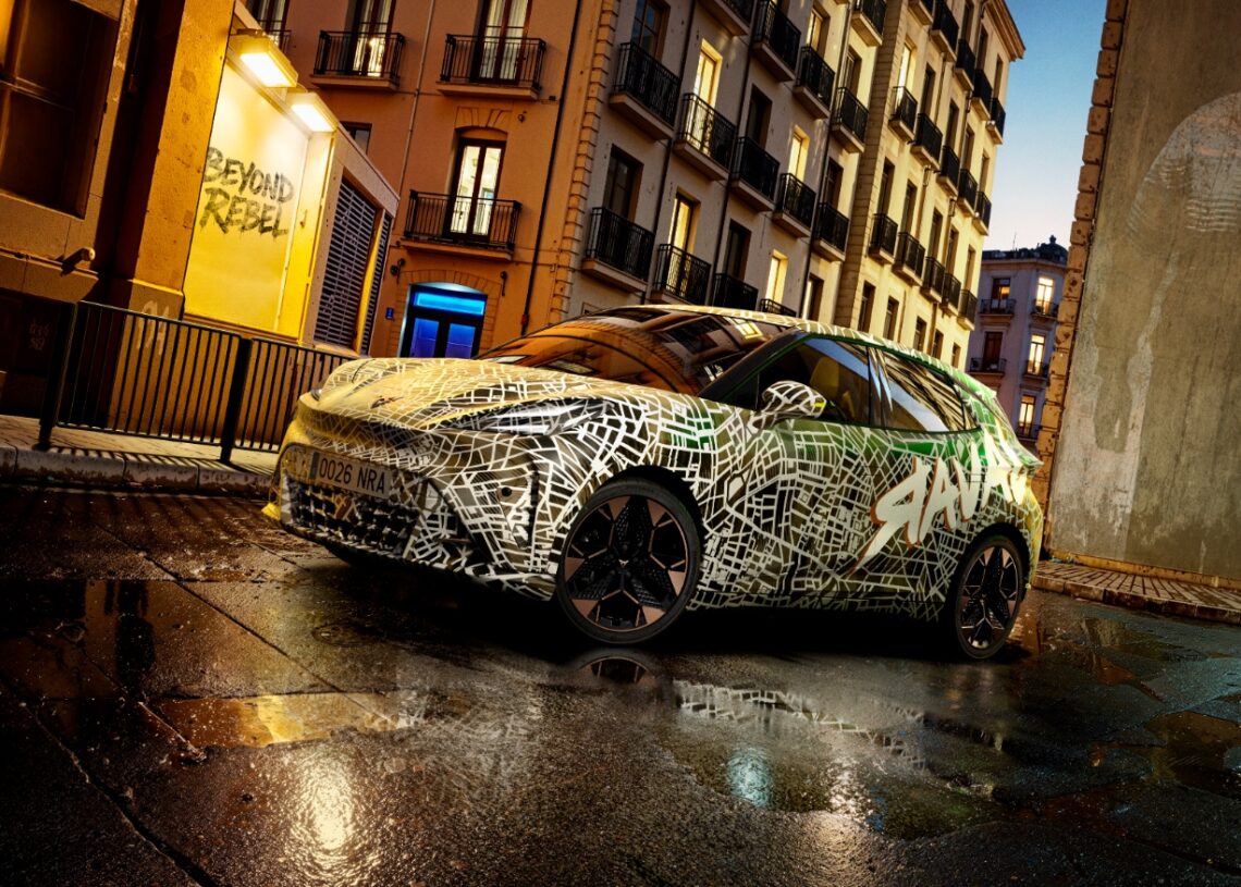 Bugatti Chiron Headlights: The $164,000 Replacement That Costs as Much ...