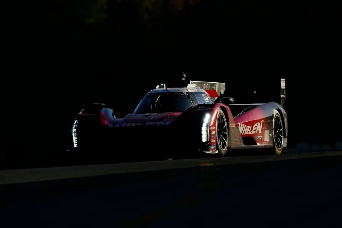 Jack Aitken preparado para o desafio de Le Mans com Cadillac