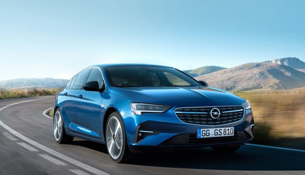 Novo Opel Insignia pode regressar como crossover elétrico produzido em ...
