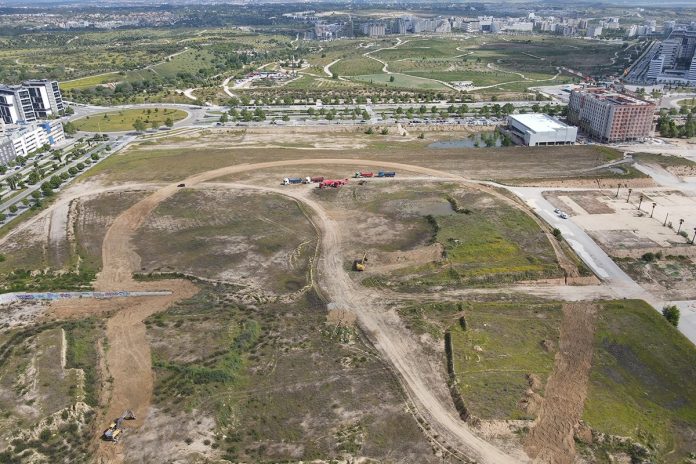 Grande Prémio de Espanha: construção da pista em andamento