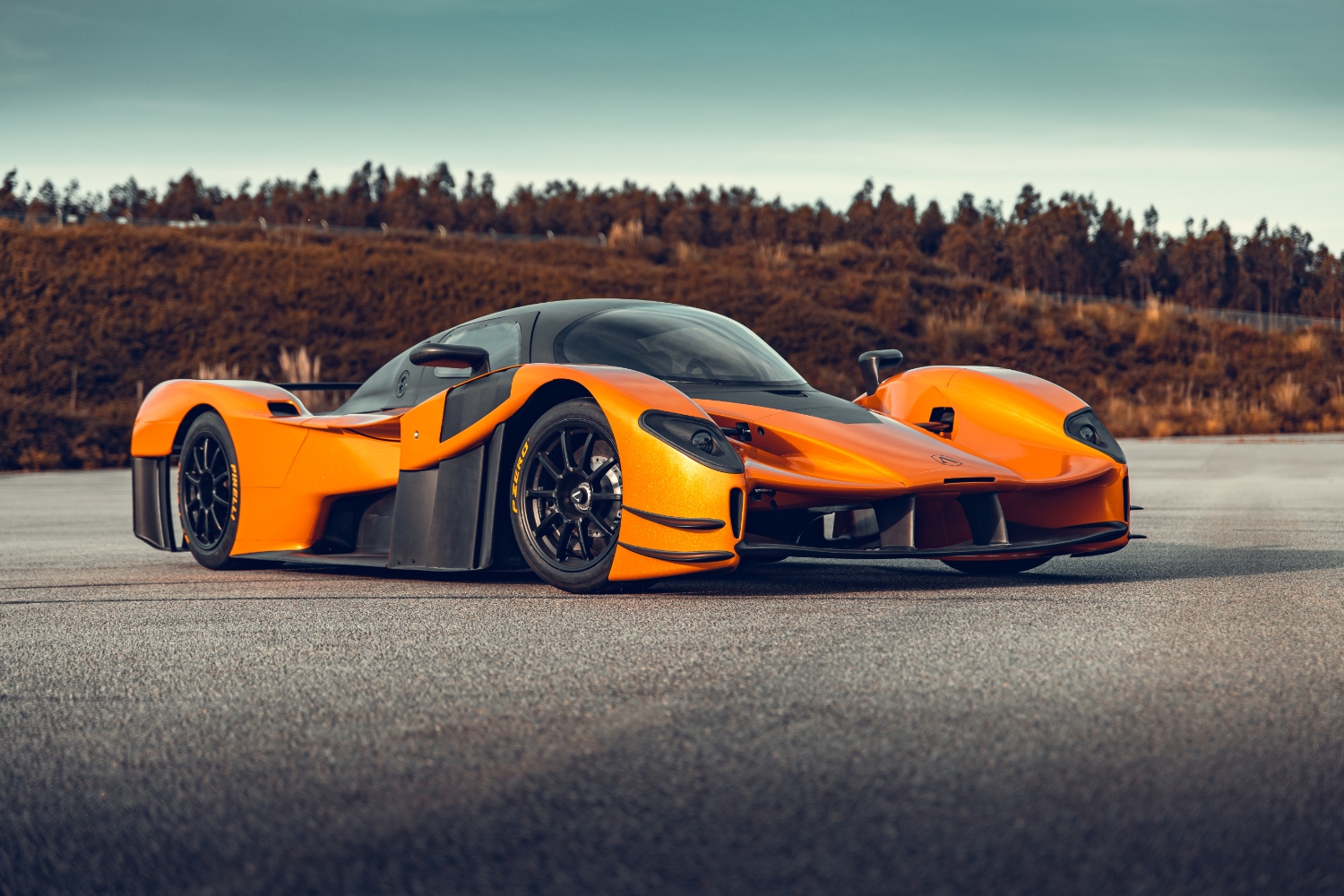 Adamastor Furia: un superdeportivo portugués que cuesta más de €1,6 ...