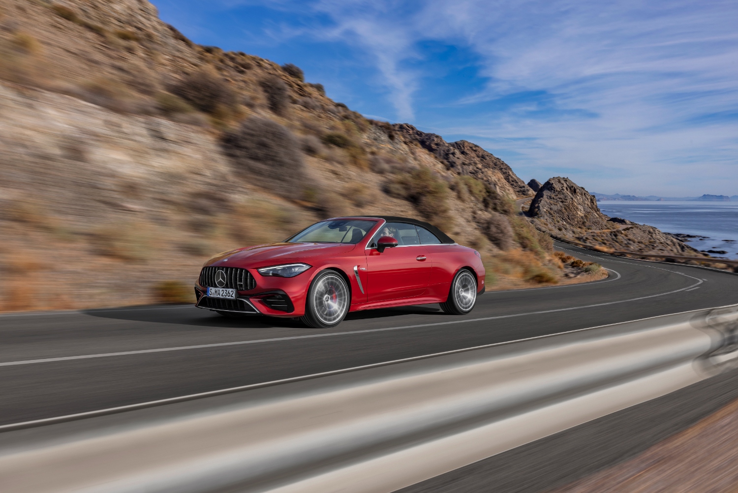 Mercedes-AMG apresenta o novo CLE 53 4Matic+ Cabrio com 449 cv - AutoGear