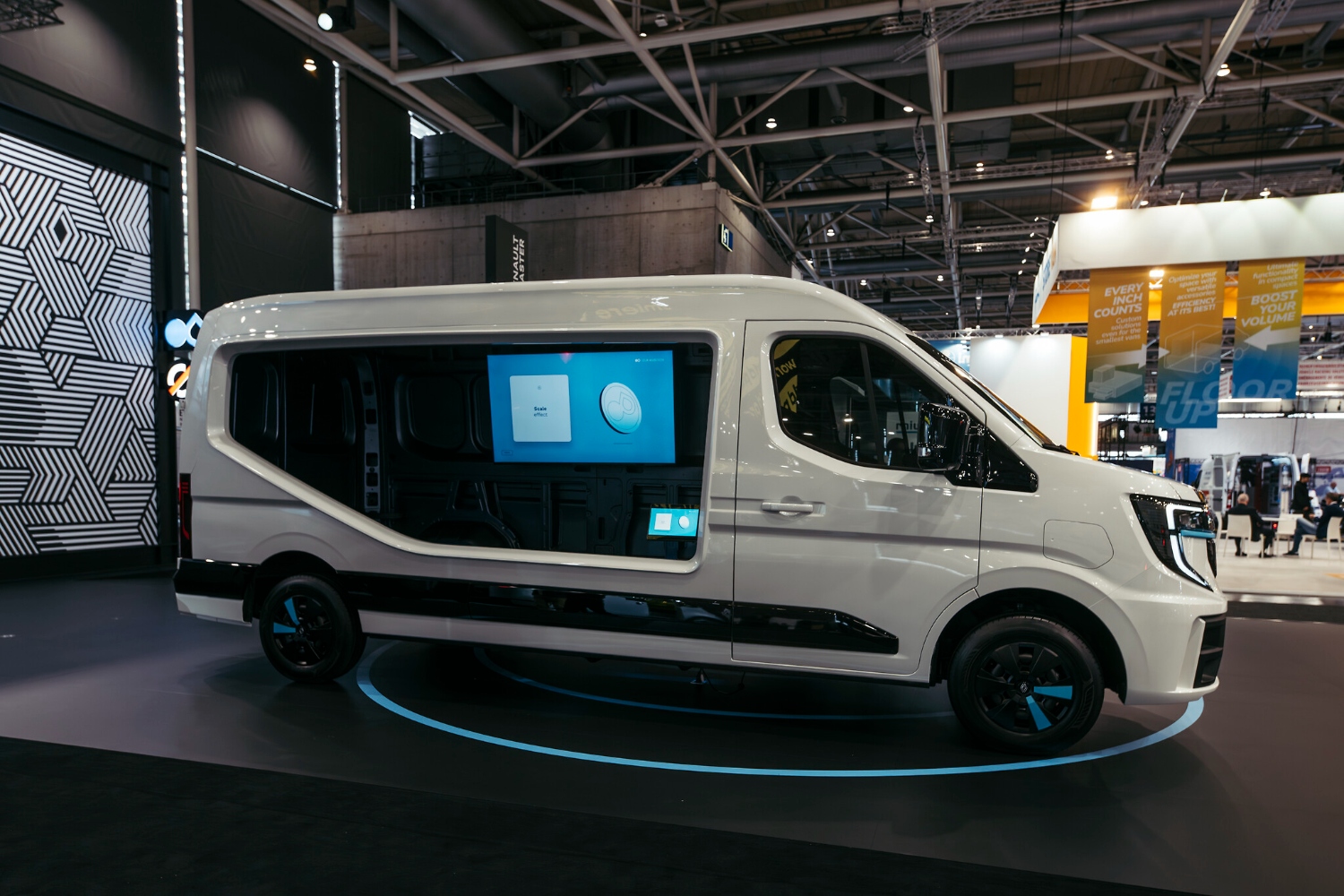 Renault apresenta a Master H2-Tech Prototype com 700 km de autonomia - AutoGear