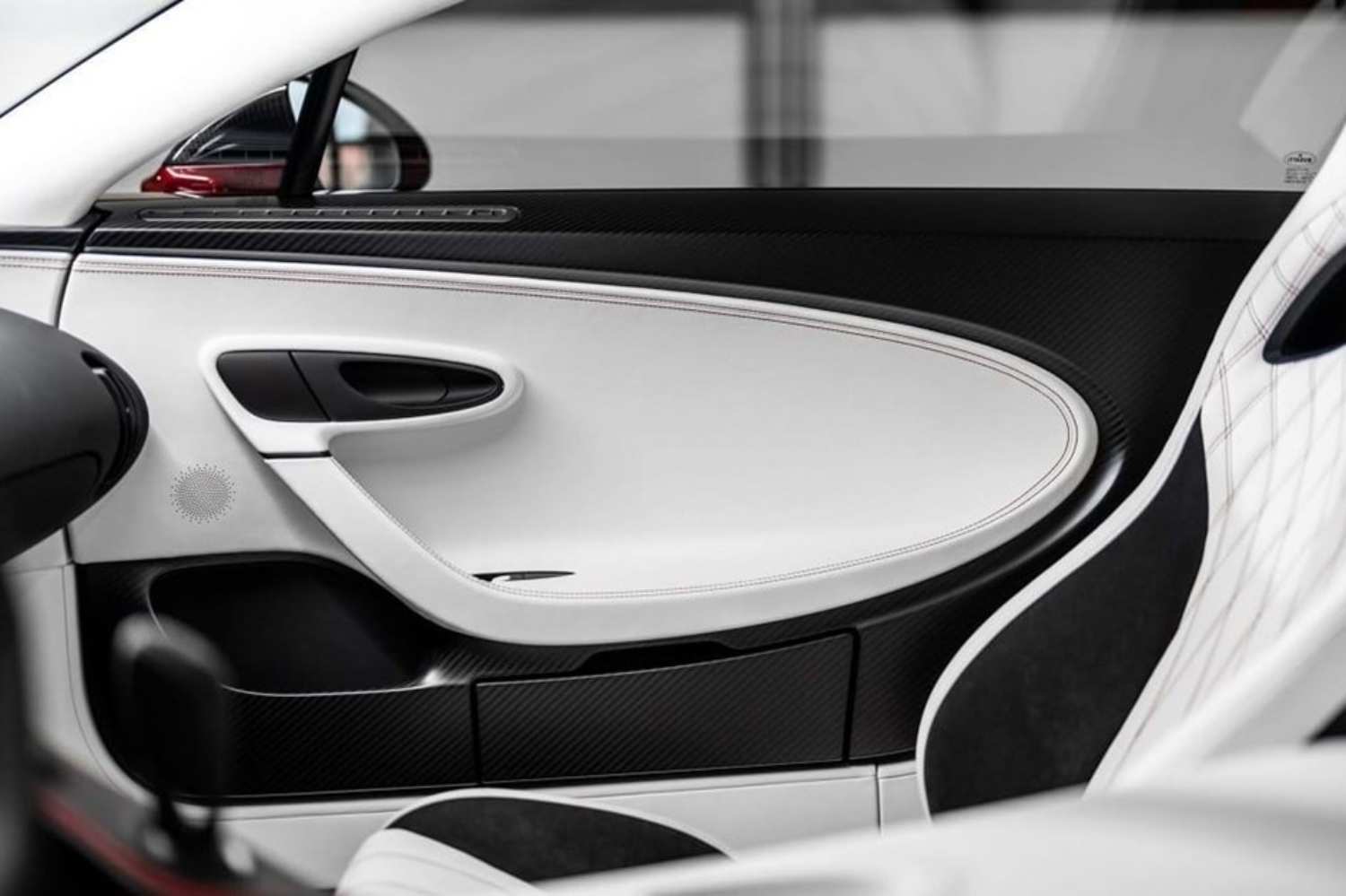 Bugatti revela o exclusivo Chiron Super Sport “Red Dragon” - AutoGear