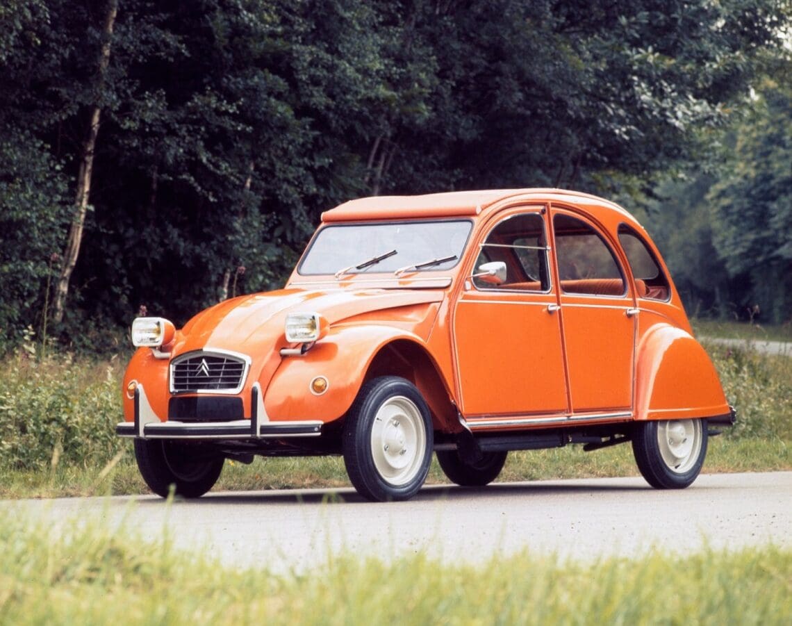 Icónico Citroën 2 CV comemora 75 anos - AutoGear