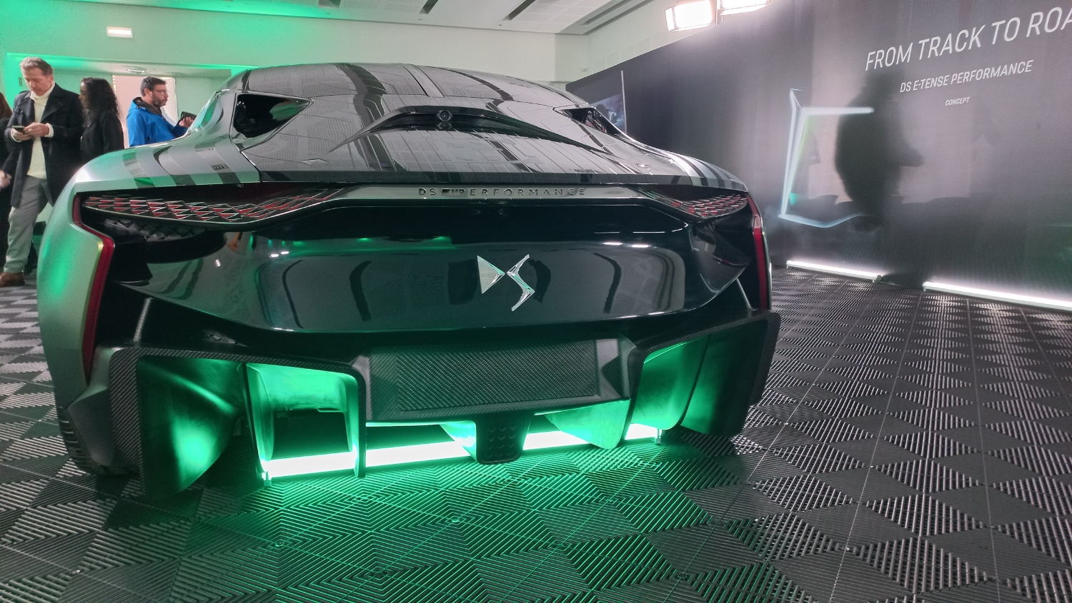 E-Tense Performance: fomos conhecer a visão do futuro da DS - AutoGear