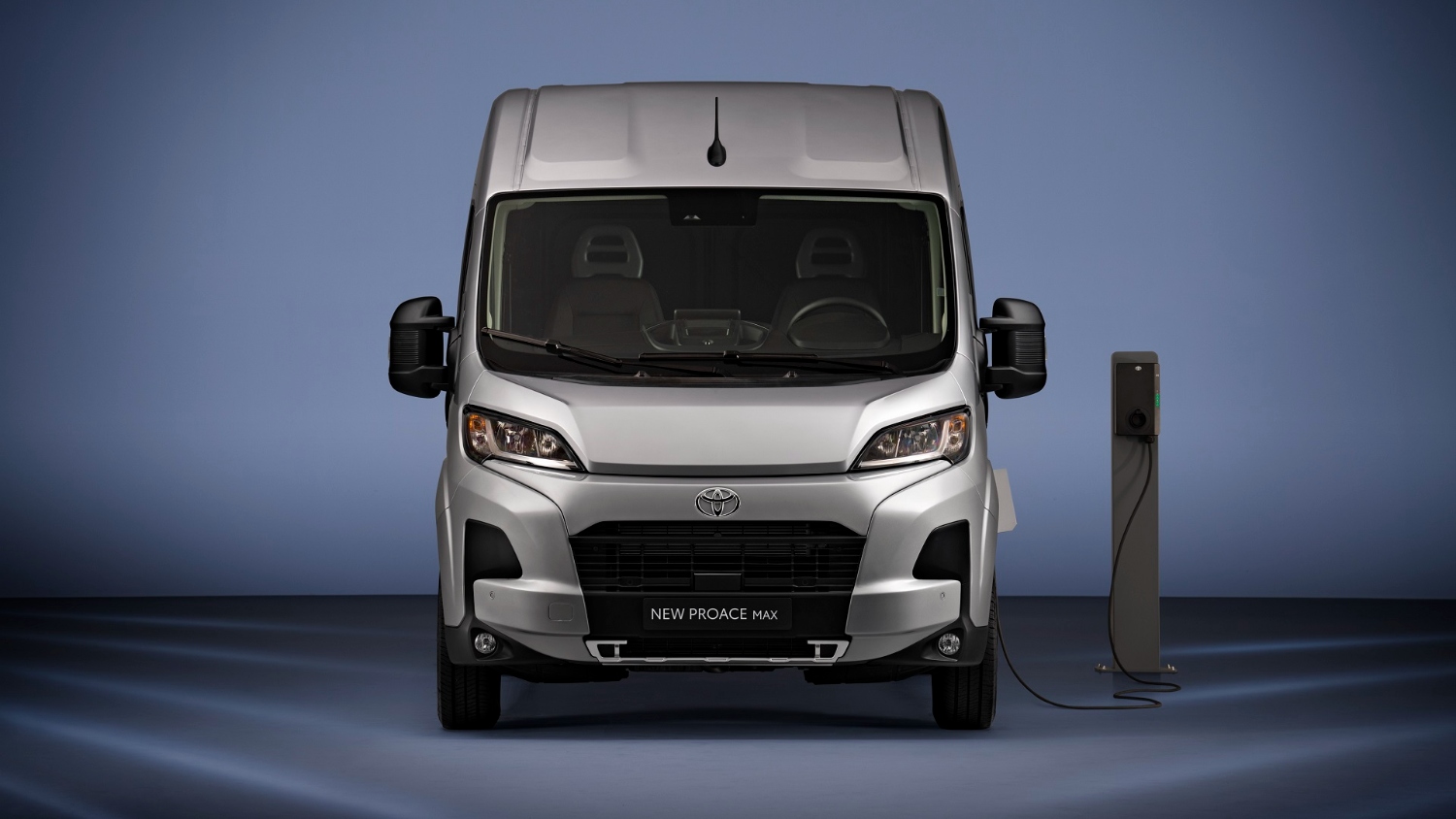 Novo Proace Max completa gama atualizada da Toyota Professional - AutoGear